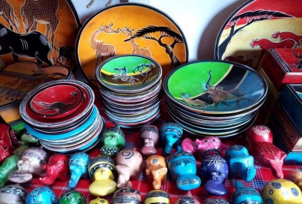 Visit a souvenir market | Best Things To do in Arusha, Tanzania