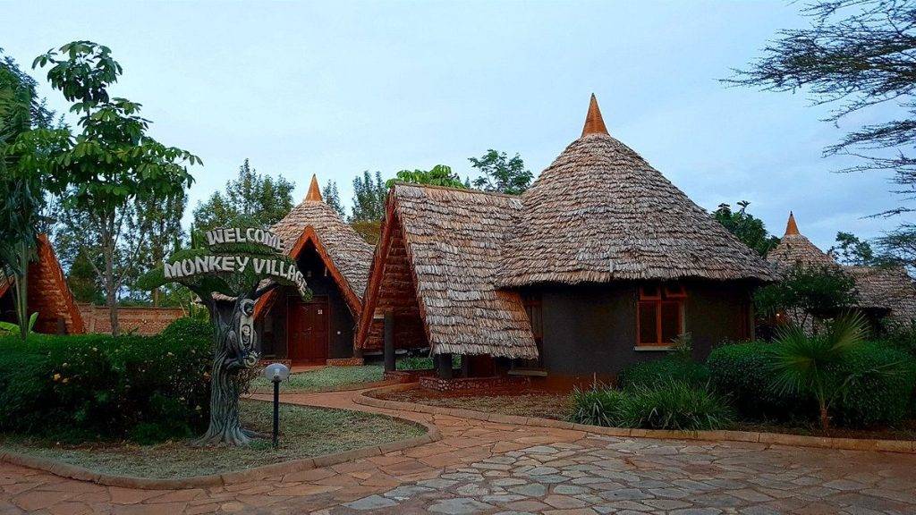 Farm Of Dreams Lodge | Kiwoito Africa Safaris
