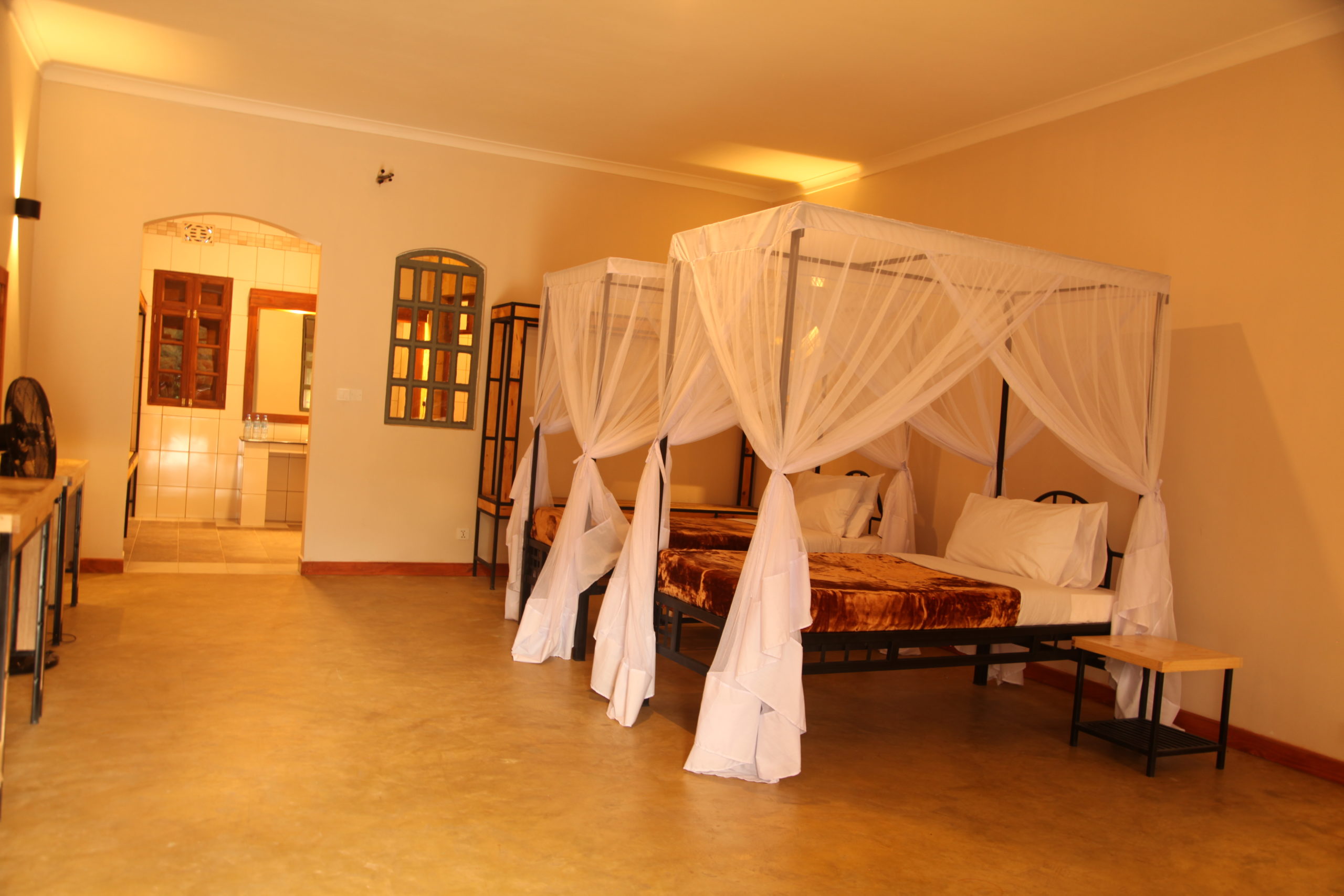 Pazuri Inn Hotel | Kiwoito Africa Safaris